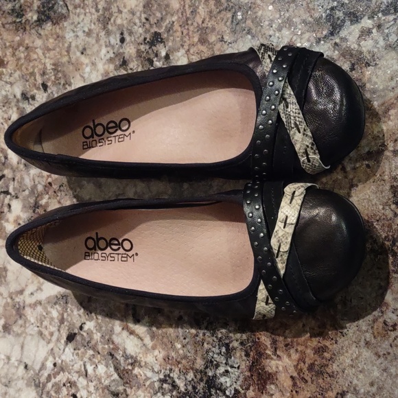 Abeo | Shoes | Abeo Bio System Toni Flat Shoes | Poshmark